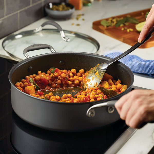 Circulon ScratchDefense A1 28cm/4.7L Covered Saute with Helper Handle – Robinsons Singapore